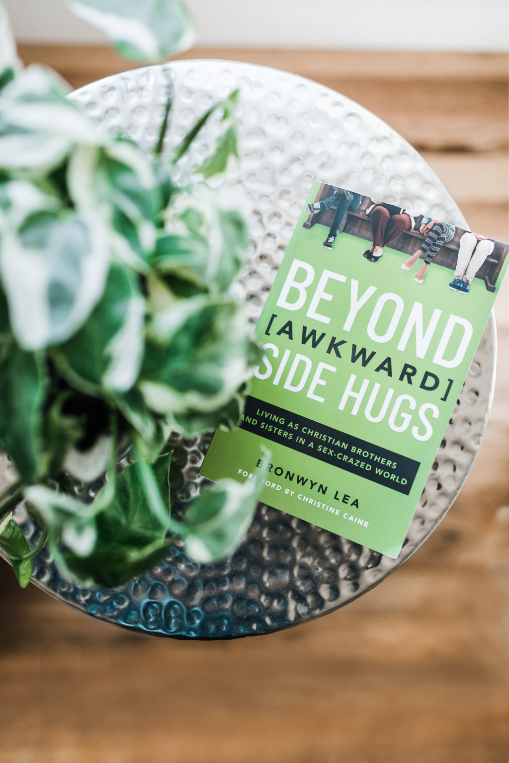 Beyond Awkward Side Hugs | Leighellen Landskov Photography Blog